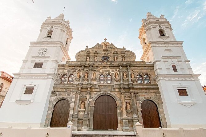 Legends of Casco Viejo Tour: Uncover Hidden Gems - Who Will Love This Tour?