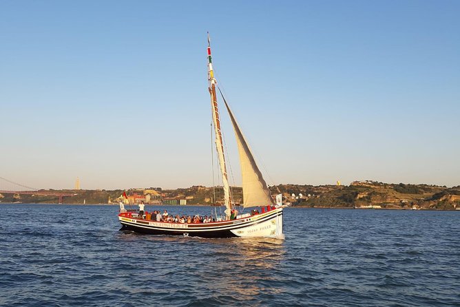 Lisbon Traditional Boats - Guided Sightseeing Cruise - The Practicalities