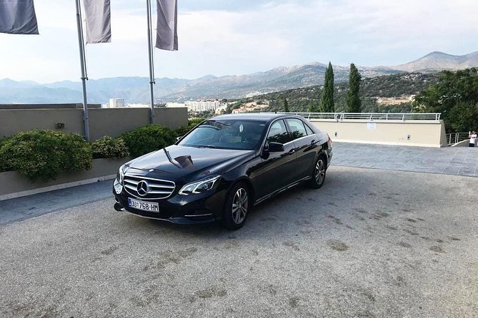 Luxury private transfer: Dubrovnik airport to Dubrovnik - The Sum Up