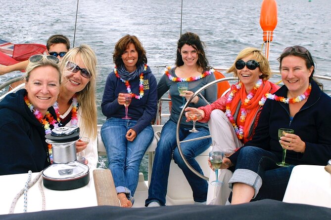 Luxury Sailing Experience Day with Champagne and Lunch or Dinner - FAQ