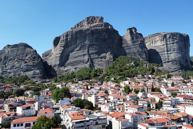 Meteora Day Trip with Multilingual Audioguide & Lunch - Lunch and Rest Stops