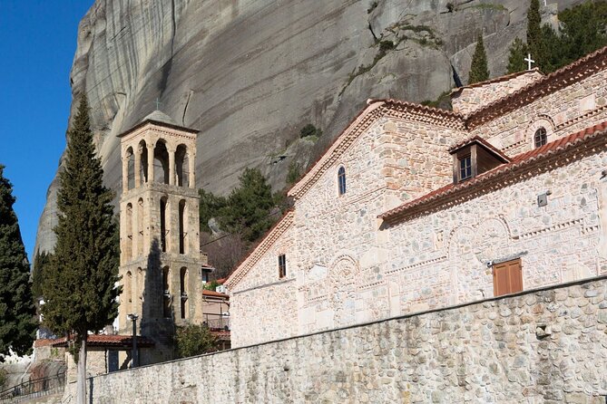 Meteora: Guided Sunset Tour with Monasteries and Caves Visit - Authentic Experiences and Traveler Feedback