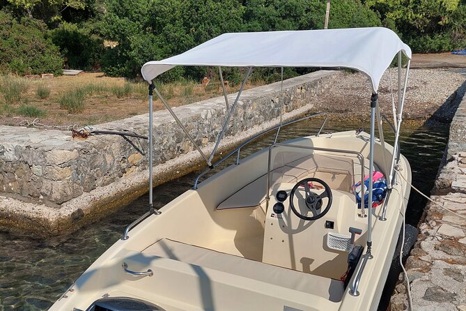 Motor Boat Hire in Corfu Italmar 17,Asso 5.10, Next 5m - Who Will Love This Experience?