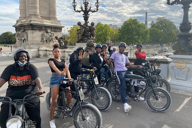 Night / Sunset Tour of Paris in Electric Bike - The Bikes and Comfort