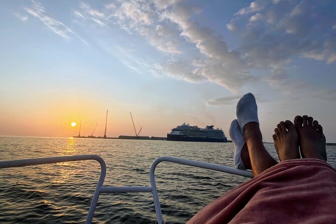Porto: Boat trip on Douro river , six bridges /Sunset opcion - The Sunset Option: A Magical Bonus