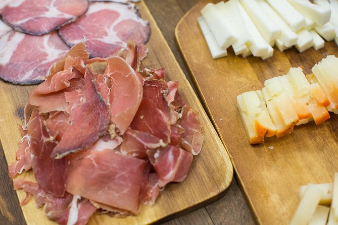Porto Food & Wine Tasting Tour with Lunch or Dinner Option - The Value and Practicalities