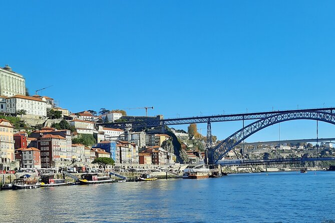 Porto Heritage Night Tour With Fado Show And Dinner Included - FAQs
