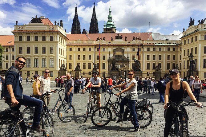 Prague Bike Tour - Stunning Viewpoints, Castle, City & Park - The Sum Up: Who Is This Tour Perfect For?