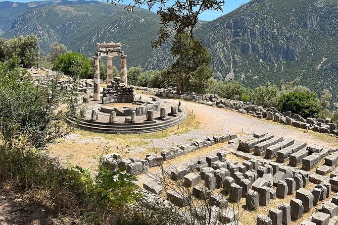 Premium Delphi Day Trip with an Expert Guide, Museum & Lunch - Arachova: Mountain Charm at the End of the Day