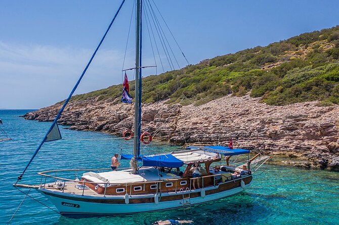 Private 6-Hour Boat Tour with Lunch in Bodrum Bays - Who Is This Tour Best For?