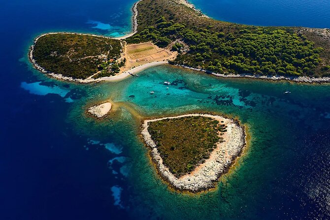 Private Boat Tour from Hvar - Blue and Green cave, Vis, and the Pakleni islands - Who Is This Tour Best For?