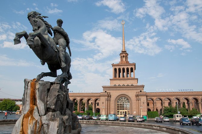 Private sightseeing and walking tour in Yerevan - Who Should Consider This Tour?