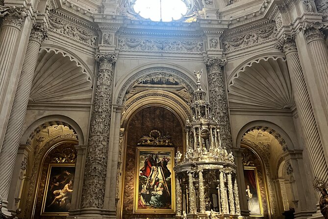 Private tour and tickets of Alcazar & Cathedral of Seville - About the Provider