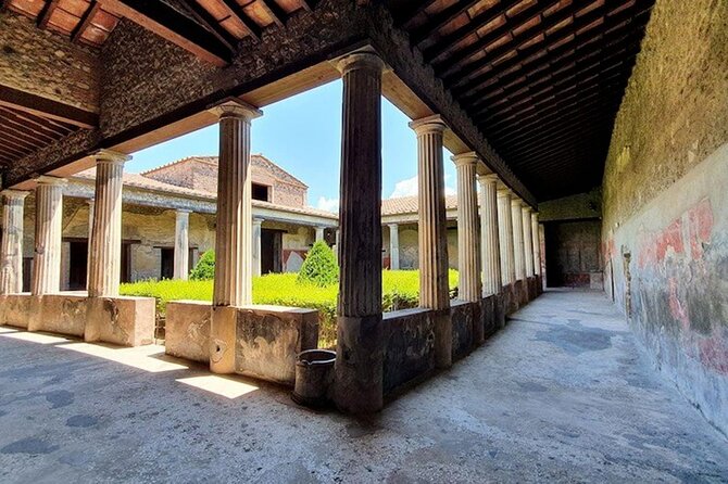 Private Tour of Pompeii, Herculaneum and Vesuvius from Naples - What Could Be Better?