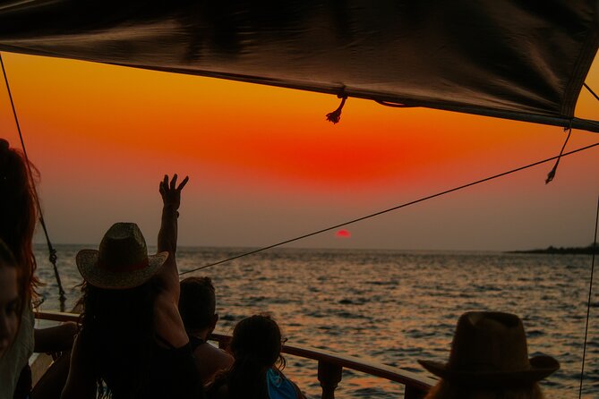 Queen Bee Sunset Cruise with Swim Stops and Dinner - Frequently Asked Questions