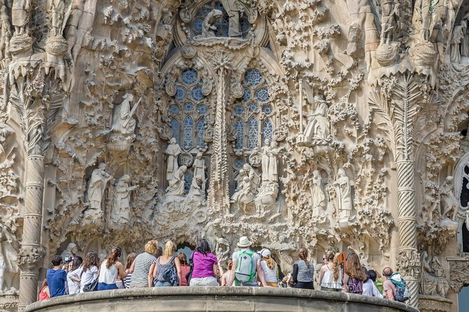 Sagrada Familia Guided Tour with Skip the Line Ticket - Pricing and Value