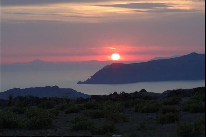 Santorini Sunset Wine Tour with Santo Winery Views - Who Should Consider This Tour?