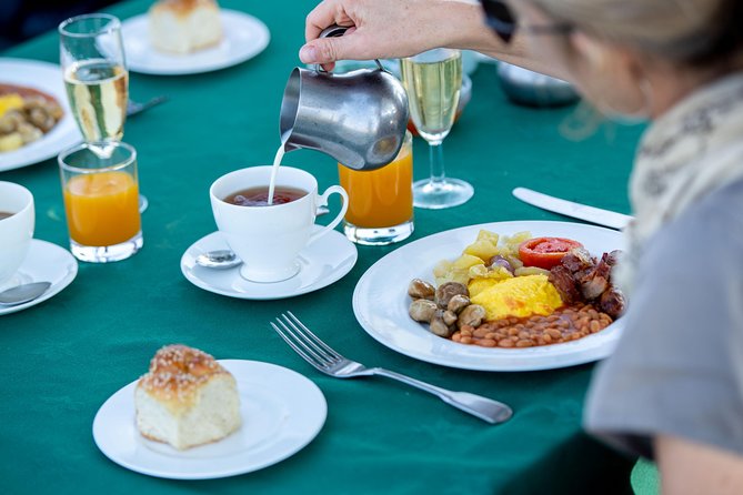 Serengeti Balloon Safari and authentic bush breakfast - FAQs