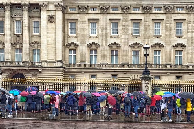 Small-Group London's Best Sights Walking Tour, Kids Join Free! - FAQ