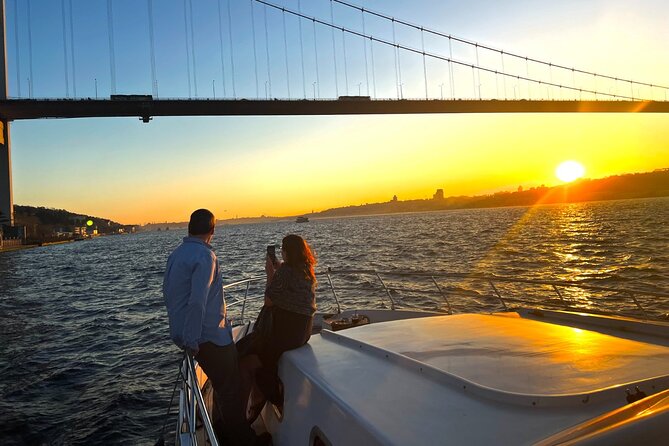 Sunset or Daytime Istanbul Guided Luxury Yacht Cruise with Snacks - Analyzing the Value