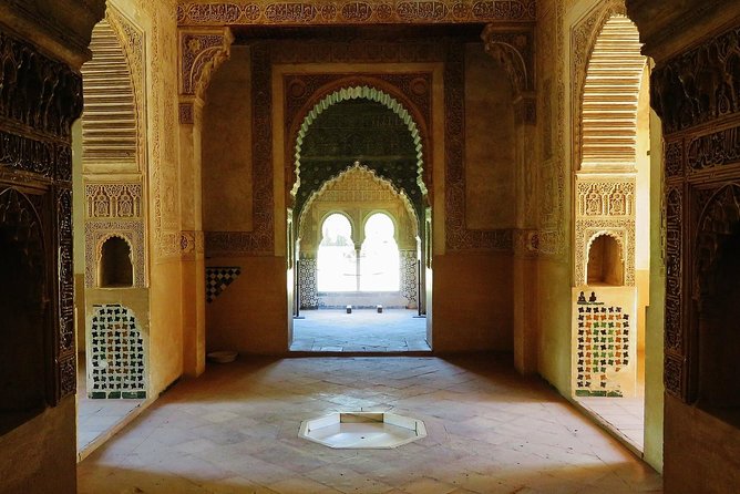 The Secrets of the Alhambra, private tour - Frequently Asked Questions
