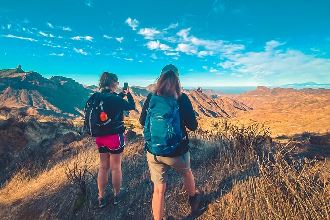 The Volcano Heart Tour: Hiking, Tasting and Sunset Experience - Lunch at Tajinaste Restaurant