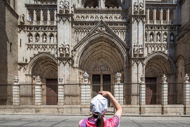 Toledo Full Day with Winery Visit, Tapas & Wine Tasting - The Winery Experience: Savoring Castilla-La Mancha