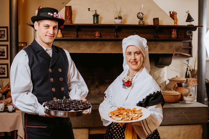 Traditional Slovenian Dinner and Show - FAQs