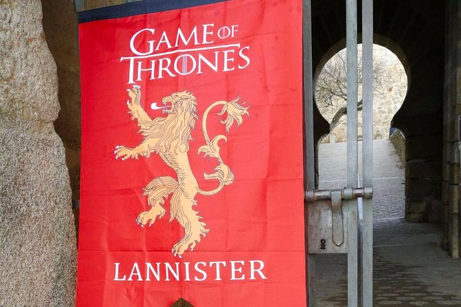 TRON OF THRONES GUIDED VISIT! We are not encyclopedias with legs! - Who Will Love This Tour?