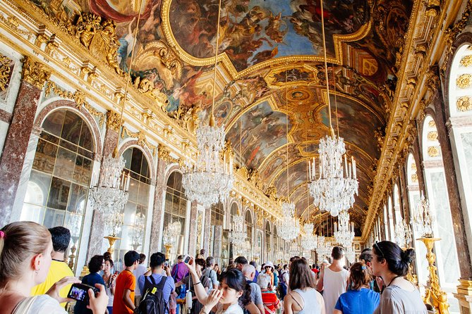 Versailles Château and Gardens Walking Tour from Paris by Train - Who Should Consider This Tour?