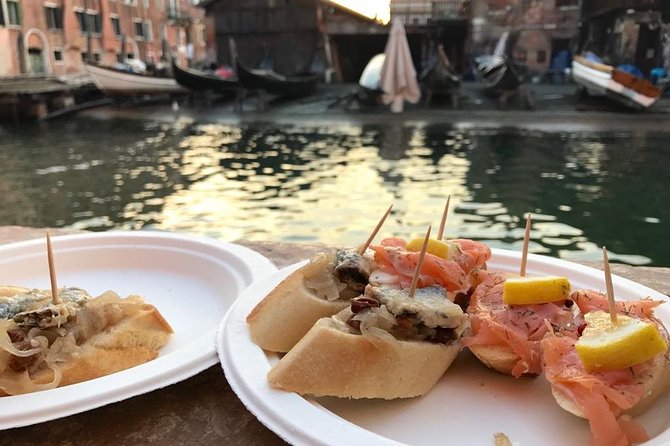A Venetian Evening - Wine Tasting & Cicchetti with a Local guide - Who Will Enjoy This Tour?