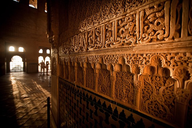 Alhambra: Small Group Tour with Local Guide & Admission - Final Note
