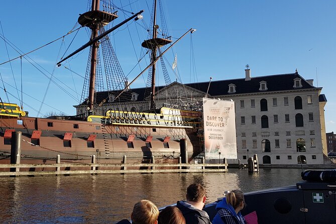 Amsterdam 1-Hour Canal Cruise With Live Guide - Authentic Guest Voices