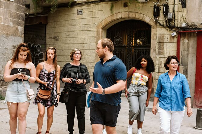 Barcelona Gothic Quarter Tapas & Taverns Food & Wine Tour - Why This Tour Is a Great Choice