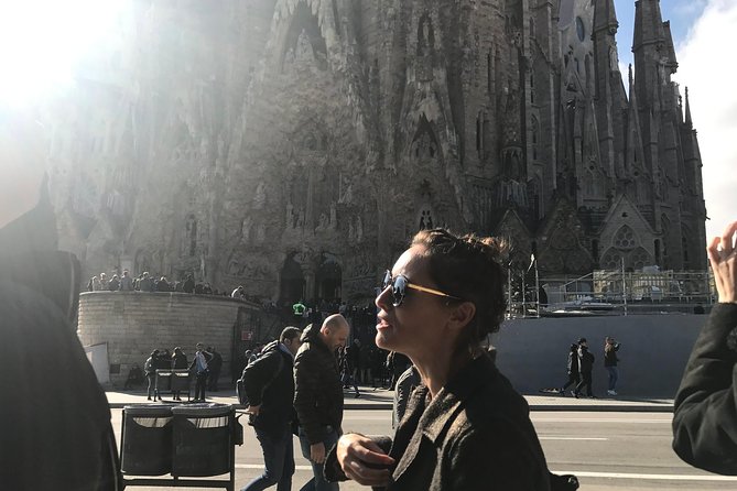 Barcelona: Highlights of Sagrada Familia Max 6 People Guided Tour - Frequently Asked Questions