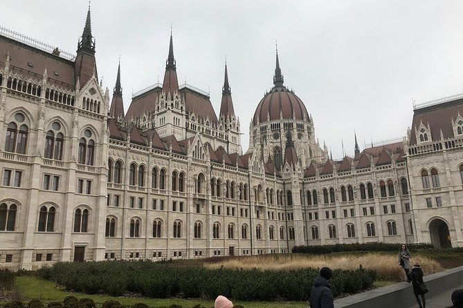 Budapest Essentials Private Tour (Highlights and Hidden Sights) - Jewish Quarter and the Tree of Life