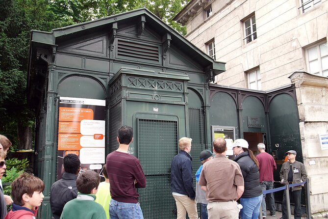 City Highlights Tour + Entry tickets for the Paris Catacombs - FAQ