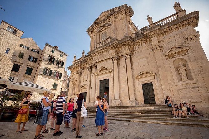 Dubrovnik Food and Drink Walking Tour with a Local Guide - Guides Who Make the Difference