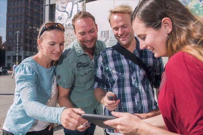 e-Scavenger hunt Antwerp: Explore the city at your own pace - Exploring the Landmarks