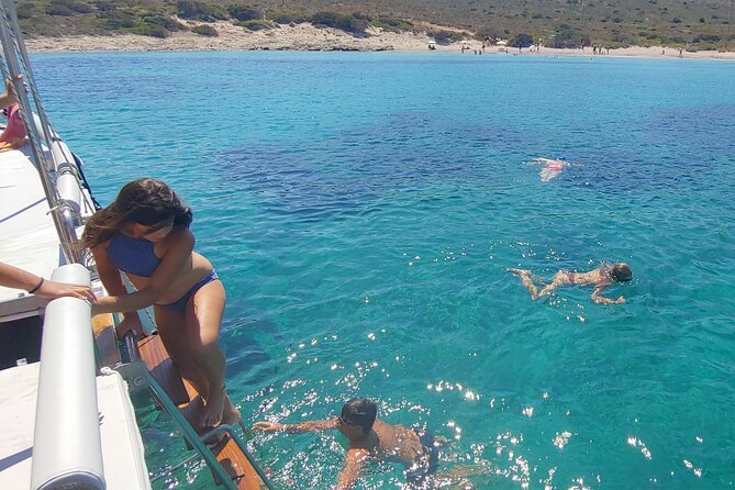 Full-Day Cruise in Antiparos and Despotiko with Barbecue - The Experience in Perspective: What We Learned From Reviews