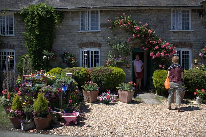 Full Day Jurassic Coast Mini-Coach Tour from Bournemouth - Why Consider This Tour?