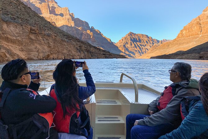 Grand Canyon West, Hoover Dam Stop and Optional Lunch and Skywalk - FAQ