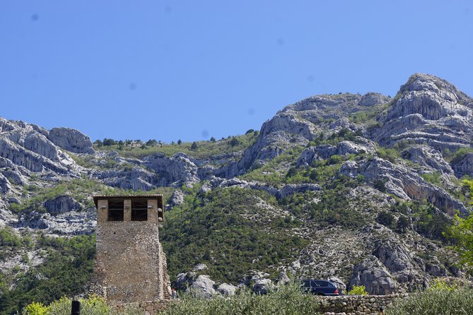 Kruja castle, the old Bazaar & Sarisalltik- Departure from Tirana - The Sum Up