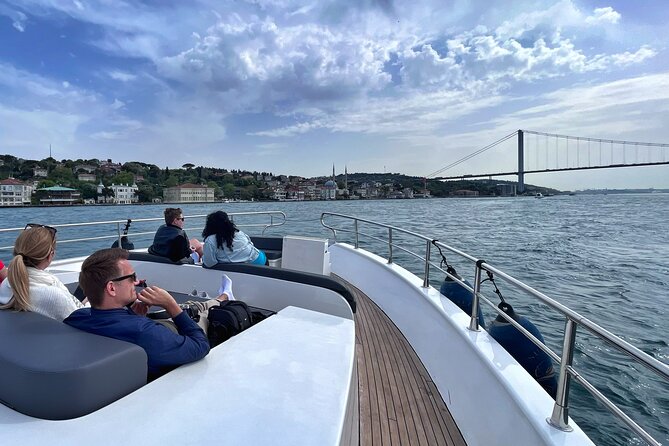 Luxury Bosphorus Yacht Cruise  Stopover in Asian Side - Frequently Asked Questions