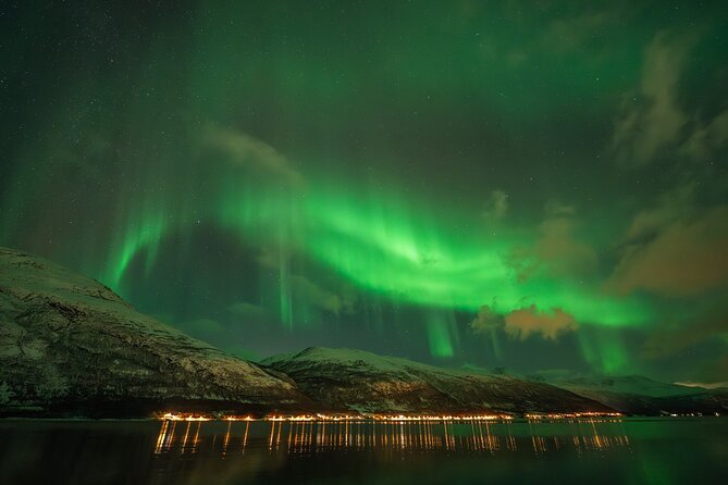 Northern Lights in Focus Tour by Minibus, German/ English, Meal - FAQs