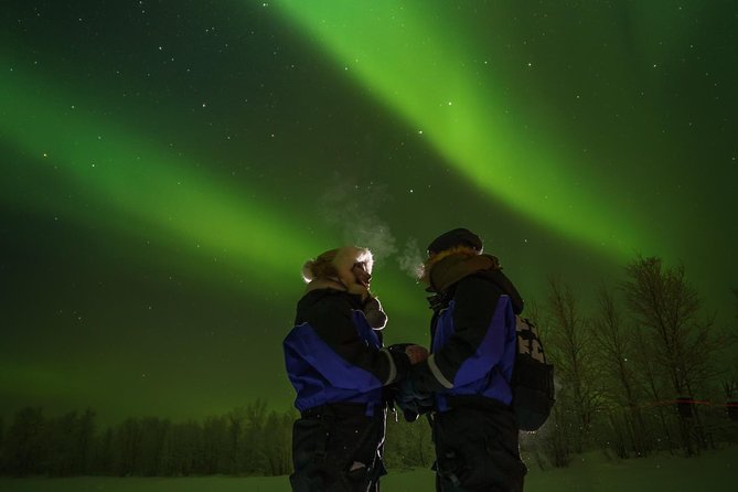 Northern lights tour to Lake Inari from Ivalo, Reindeers & Dinner - Meeting Points and Practical Considerations