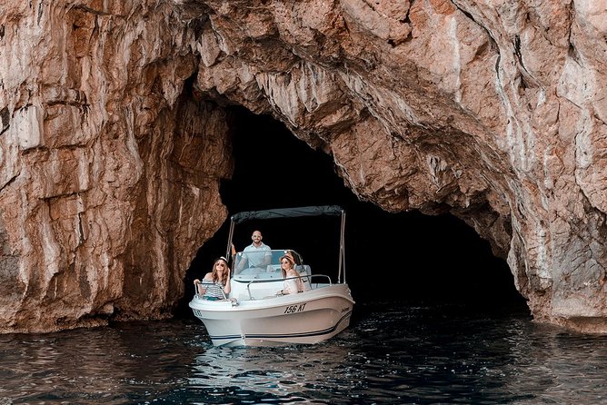 Our Lady of the Rocks and Blue Cave 3 hours tour- ticket tour - FAQ