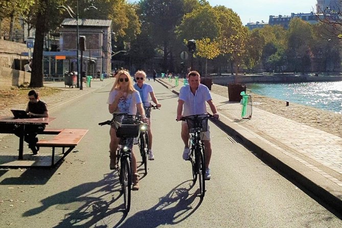 Paris: Charming Nooks and Crannies Bike Tour - Ending Back at the Starting Point