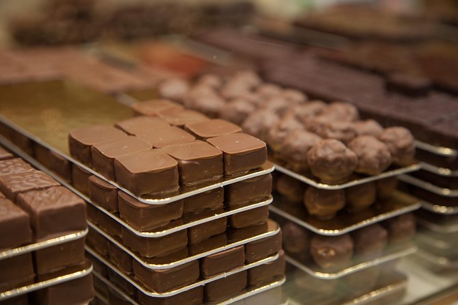 Paris French Sweets Tasting Tour with Pastries and Chocolates - Who Will Love This Tour?