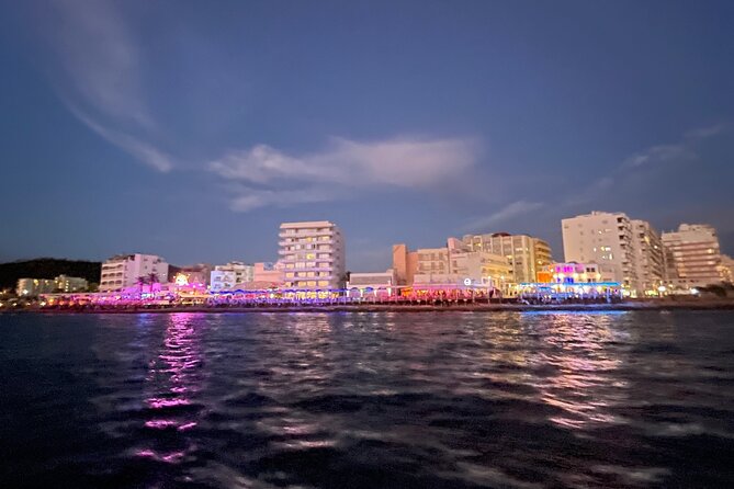 Private boat rental with snorkel in San Antonio, Ibiza - Authentic Traveler Perspectives